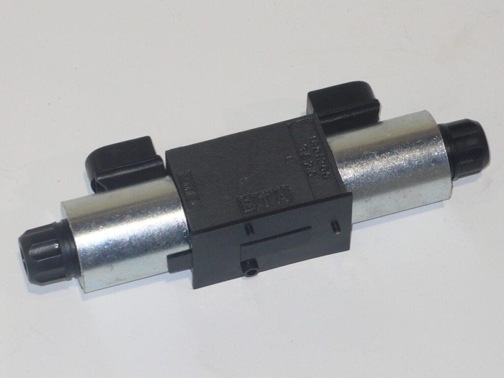 124356 SPS - VALVE DIRECTIONAL - Johnston Sweepers Parts – Street ...